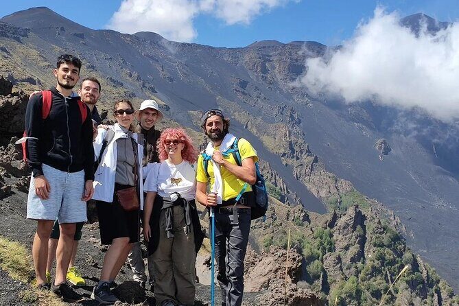 Etna Tour - Trek, Wine and Food from Syracuse - Transportation, Group Size, and Timing
