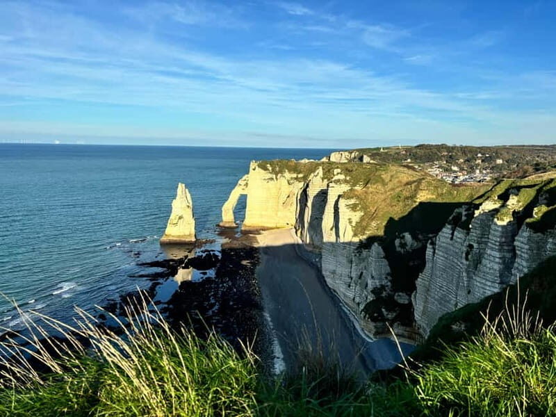 Étretat: Explore the mythical cliffs of Étretat! - What to Bring and What to Expect
