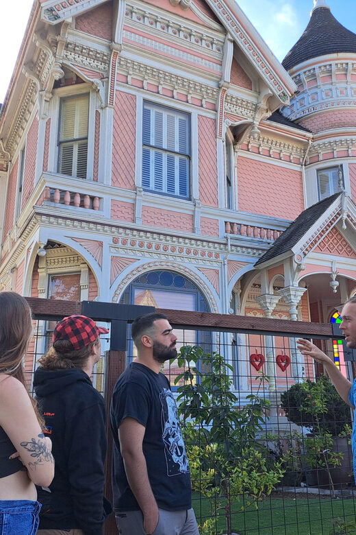 Eureka: Histories and Street Art Tour - The Gold Rush and Logging Heritage