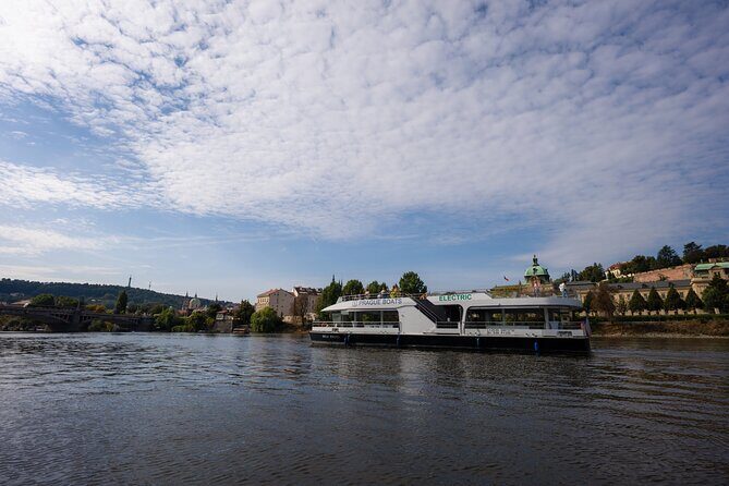 Evening Eco Cruise With a Glass of Prosecco in Bohemia - Authentic Experiences From Reviewers