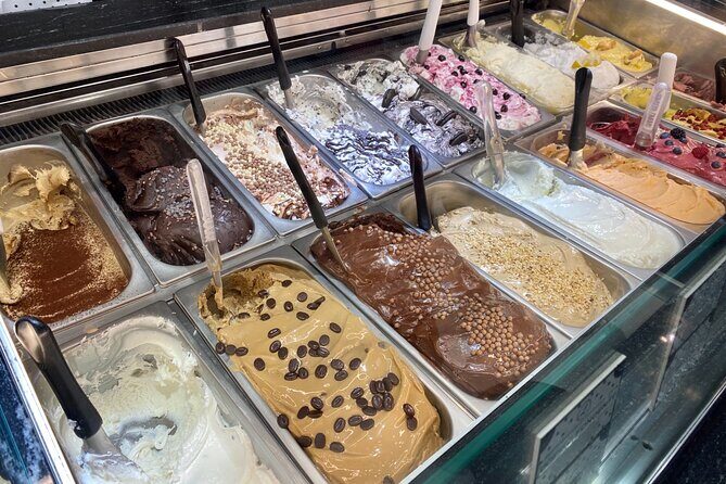 Evening Flavors of Naples: Private Food Tour and Wine Tasting - The Itinerary: A Step-by-Step Journey