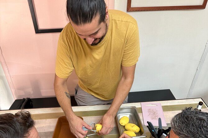 Evening Spanish Tapas Cooking Class with Live Guitar Music - Frequently Asked Questions