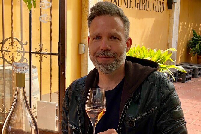 Exclusive Champagne & Chocolate Getaway - with excellent lunch - Transportation and Group Size