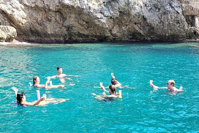 Exclusive cruise, swimming, Saint Jean Cap Ferrat, Nice, Eze - Who Should Book This Tour?