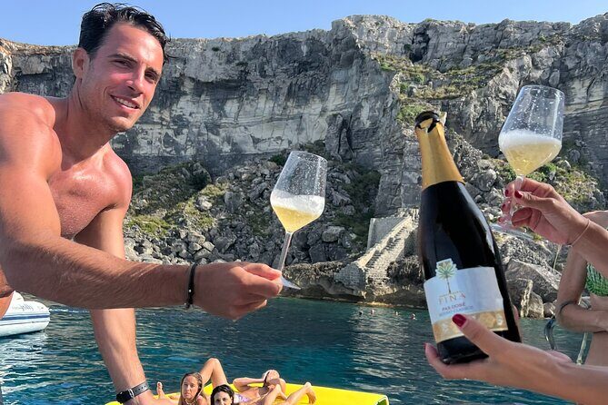 Exclusive Favignana Levanzo tour with tasting - FAQ