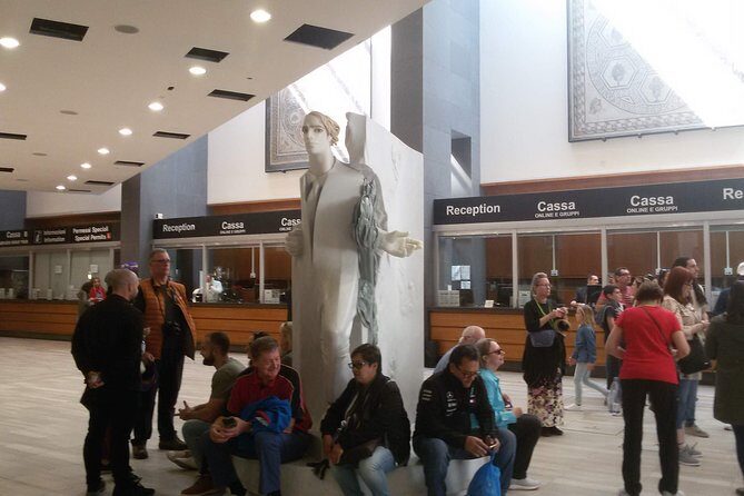 Exclusive Guided tour : Vatican Museum,Sistine Chapel & Basilica - Authentic Insights from Reviewers