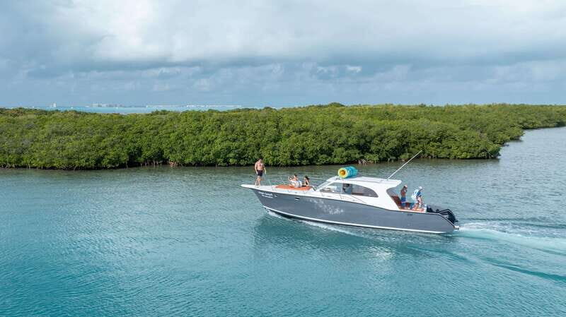 Exclusive Isla Mujeres and Cancun Private Yacht Tour - Key Points