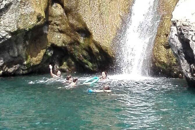 Exclusive Private Boat Tour to capri & Amalfi coast from Sorrento - FAQ