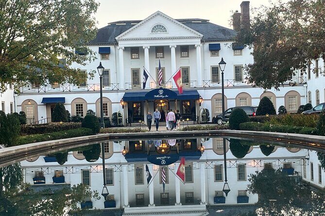 Exclusive Private Colonial Williamsburg Walking Tour by a Local - Detailed Breakdown of the Experience