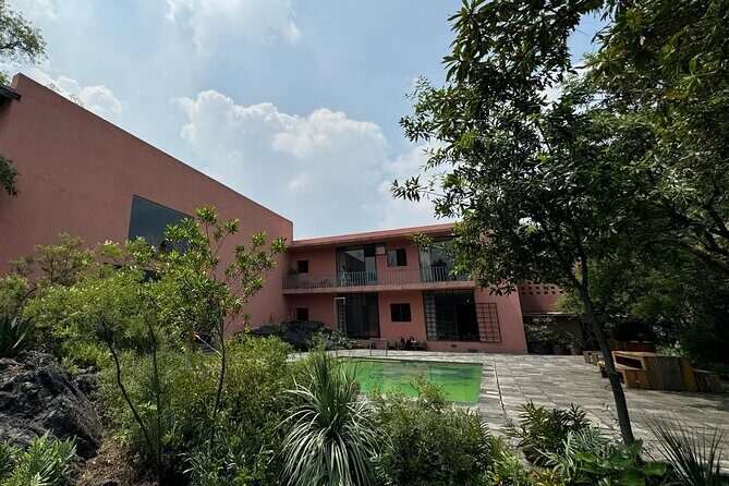 EXCLUSIVE TOUR Luis Barragán - Casa Pedregal - Exploring the Casa Pedregal Tour in Depth
