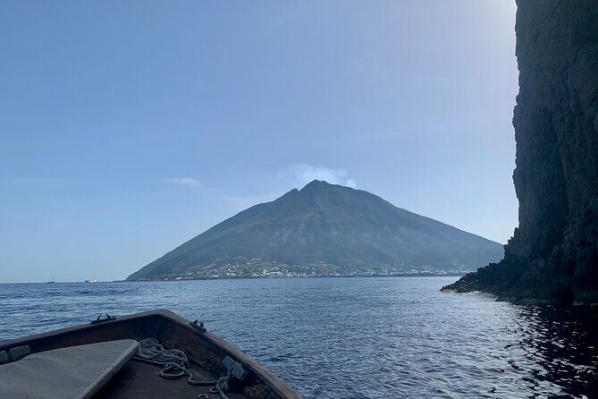 Exclusive tour of Stromboli island, Boat tour with Pasqualo - Exploring Stromboli by Sea: A Deep Dive into the Boat Tour with Pasqualo