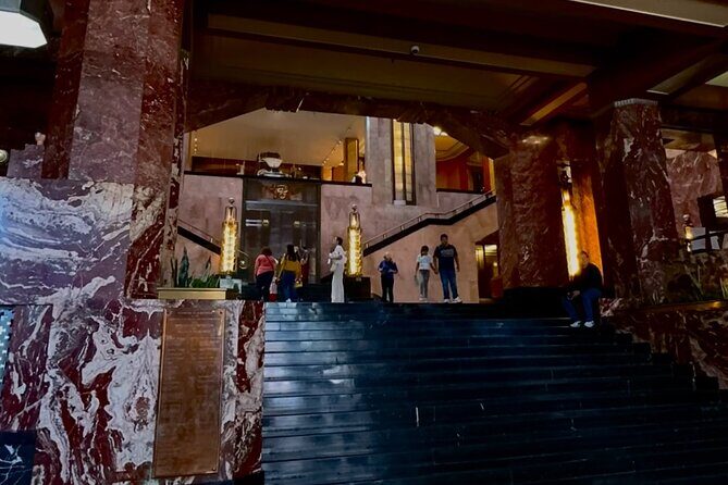 EXCLUSIVE TOUR to Palacio de Bellas Artes - small groups - The Guided Experience: Knowledge & Personal Touch
