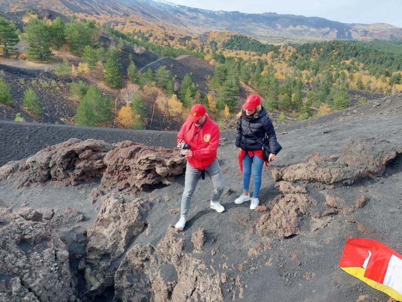 Excursion etna in FIAT CROSS 4X4 scarpe e giacche gratis - An In-Depth Look at the Tour Experience