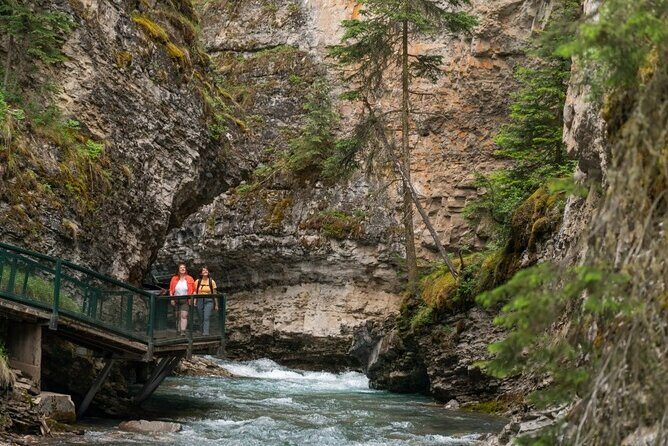Experience Banff Johnston Canyon Lake Minnewanka by Coach - FAQs