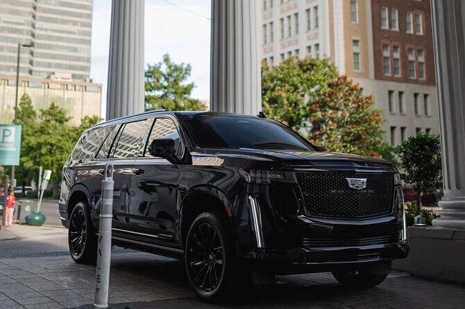 Experience Luxury Ride in Miami The Magic City - What Makes the Vehicle Stand Out?