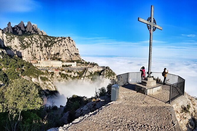 Experience Montserrat: Private Tour for Families and Friends - Exploring the Itinerary in Detail
