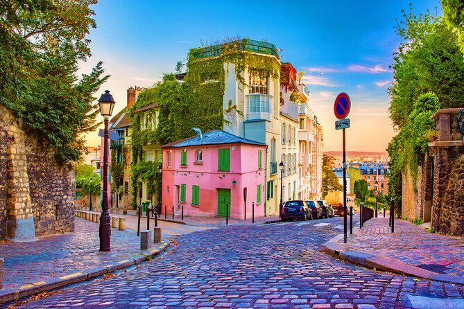Experience Paris' Village of Montmartre away from the crowds - Who Should Take This Tour?