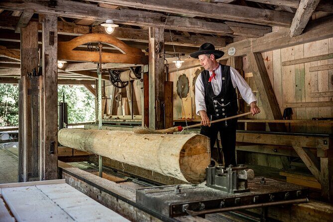 Experience Switzerland in the Ballenberg open-air museum - Key Points