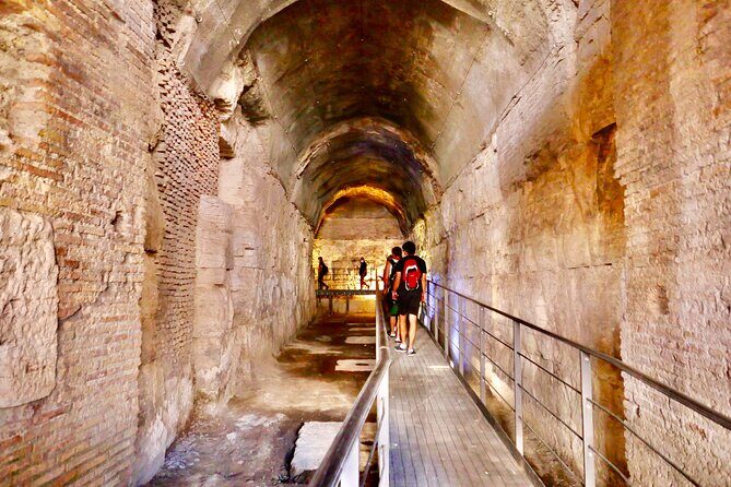 Expert Guided Tour of Colosseum Arena OR Underground, and Forum - Meeting Point and Arrival