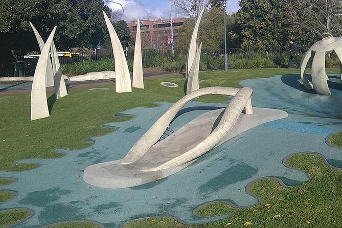 Explore Amazing Adelaide: Self-Guided Audio Tour - A Close Look at the Self-Guided Audio Tour Experience in Adelaide  