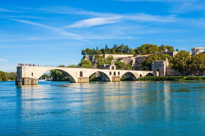 Explore Avignon in 60 minutes with a Local - The Sum Up