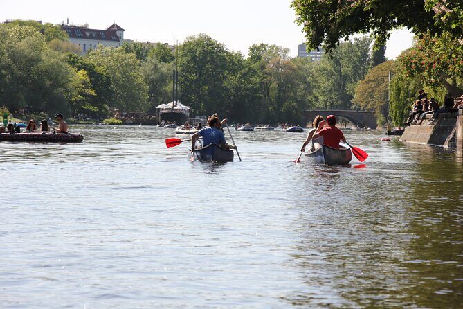 Explore Berlin by canoe - How the Tour Unfolds