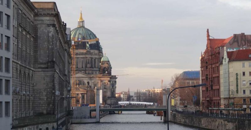 Explore Berlin Tour: History and Highlights - Who Will Love This Tour?