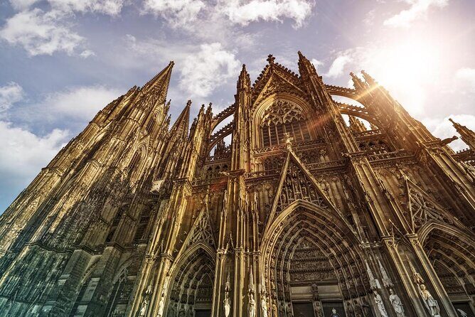 Explore Cologne in 60 minutes with a Local - A Detailed Look at the 60-Minute Cologne Tour