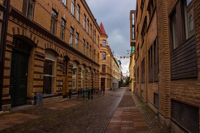 Explore Gothenburg in 60 minutes with a Local - Who Will Love This Tour?