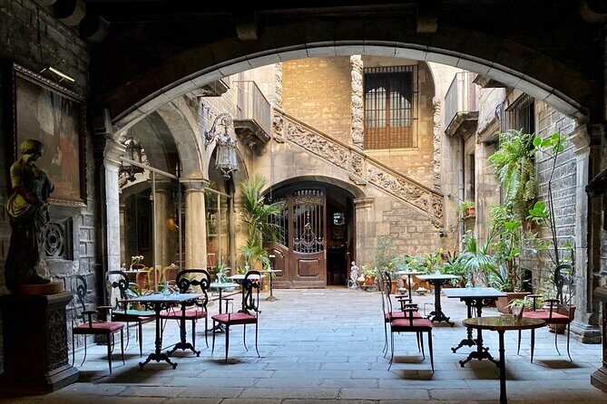 Explore hidden streets of Barcelona with a local - The Sum Up
