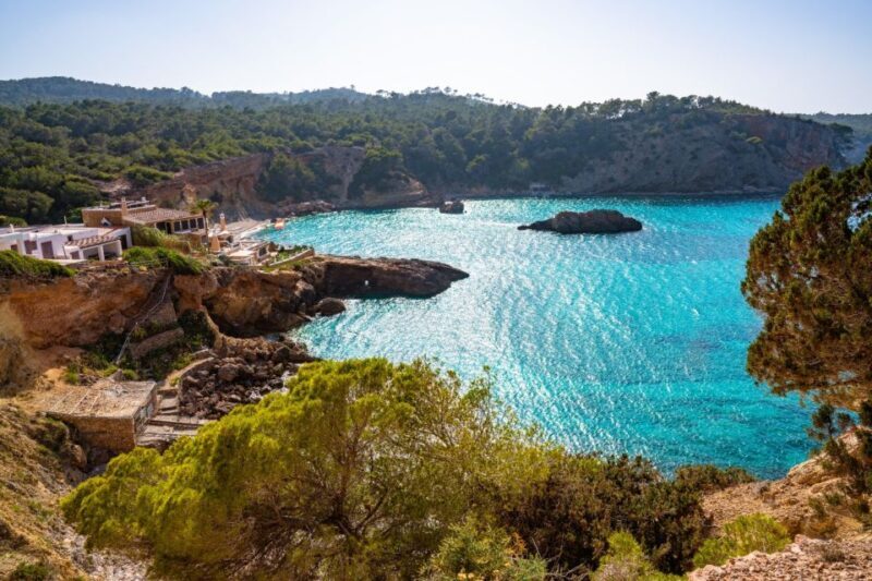 Explore Ibiza's Hidden Coves: No-License Boat Rental - Experiencing Ibiza’s Coast: A Closer Look