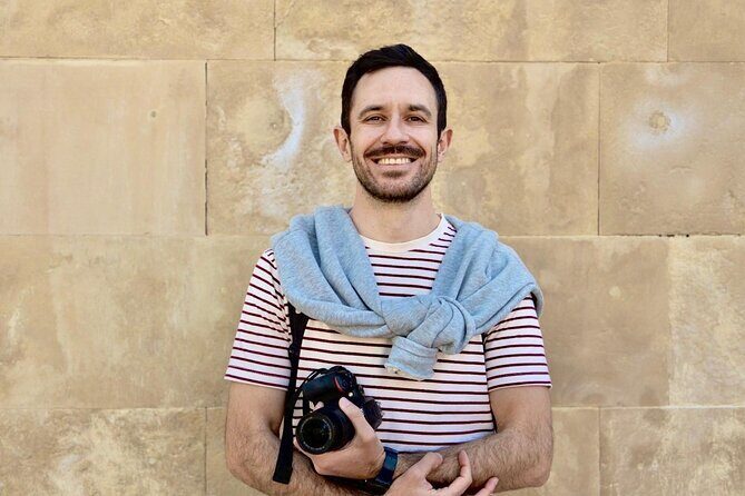 Explore Madrid by bike taking photos with Benja - Why Choose a Bike Tour in Madrid?