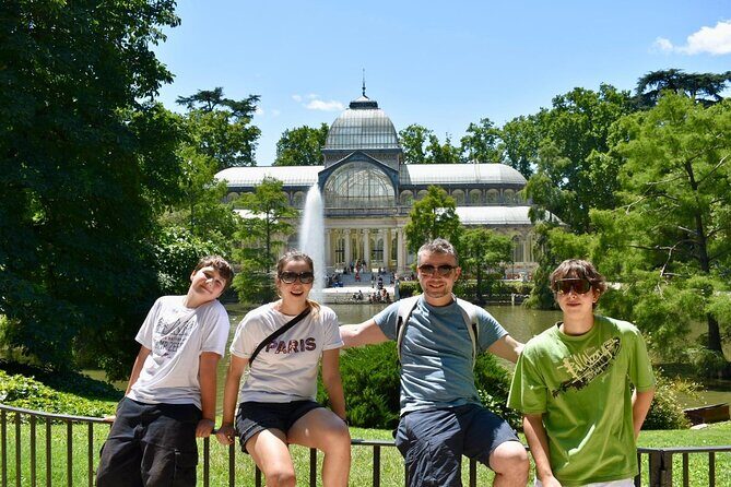 Explore Madrid by bike taking photos with Benja - FAQ
