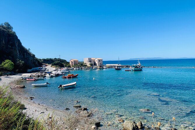 Explore Mani by boat - rent a boat in Kardamili (no licence) - Practical Details and Tips