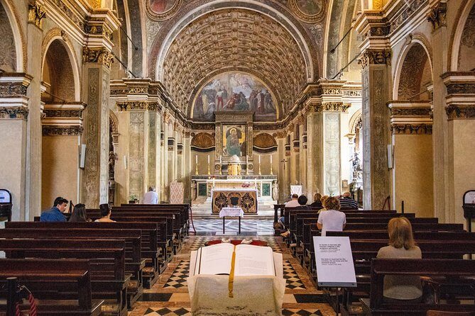Explore Milan in 90 minutes with a Local - Who Should Consider This Experience?
