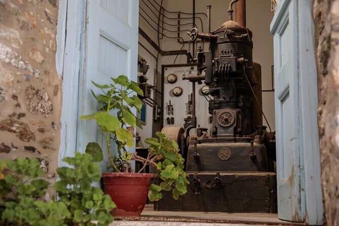 Explore Naxos Villages by Mini Bus - Transportation and Group Size: Comfort and Intimacy