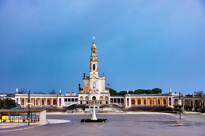 Explore Our Lady of Fatima Tour at the Heart of Portugal - Key Points