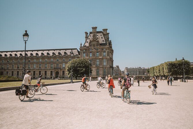 Explore Paris Highlights by Bike - Who Will Love This Tour?