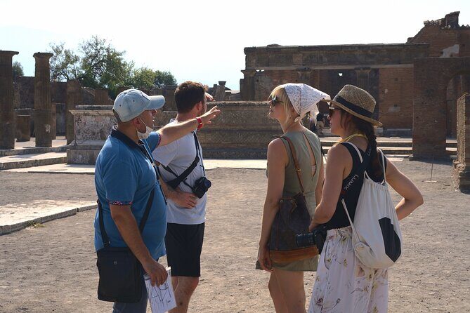 Explore Pompei Ruins with your Private Archaeologist - A Closer Look at the Pompeii Private Tour Experience