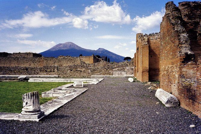 Explore Pompeii & Amalfi in One Day from Naples with Free Time - Return to Naples: Convenience and Comfort