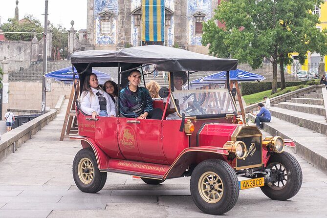Explore Porto Aboard A Classic Tuk-Tuk tour 1h - What Travelers Say About the Experience