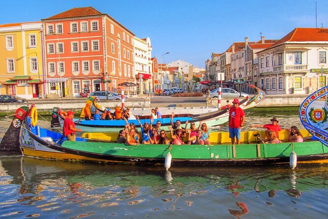 Explore Porto & Aveiro within Riverboat Cruises - Private Full Day Tour from Lisbon with Lunch - Practical Considerations and Tips