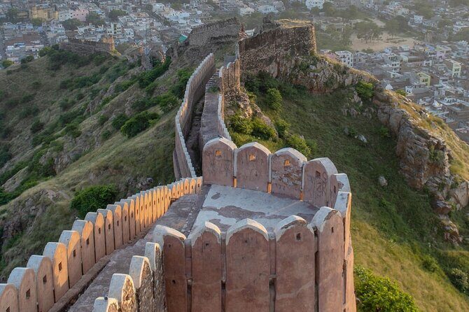 Explore Sintra with Luxury Transportation and Guiding - The Itinerary: A Closer Look at What to Expect