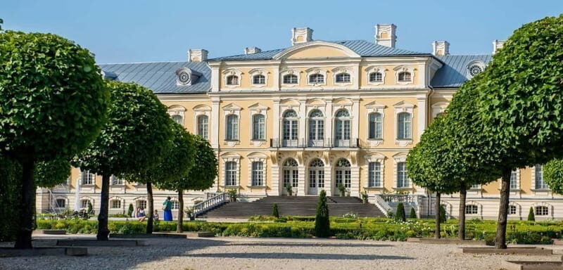 Explore the Baltics: Riga - Vilnius / Vilnius - Riga Daytrip - The Basics: What to Expect
