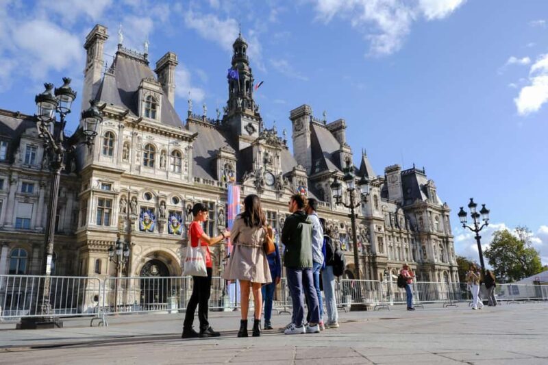 Explore the Marais: History, Art & Local Culture - FAQs