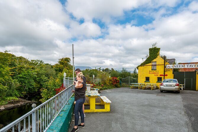 Explore the Ring of Kerry & Skellig Ring in Style-Private Tour - Why This Tour Offers Great Value
