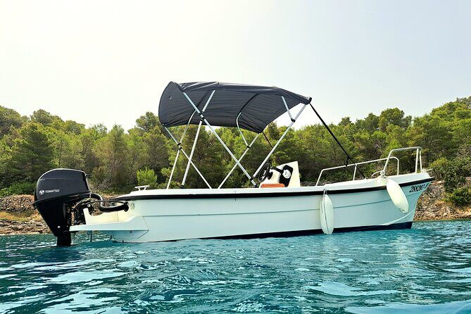 Explore the West coast of the island Brac by BETINA boat - What to Expect from This Brac Island Boat Tour