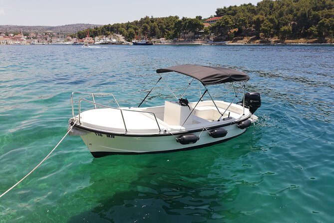 Explore the West coast of the island Brac by BETINA boat - The Experience of Driving the Boat