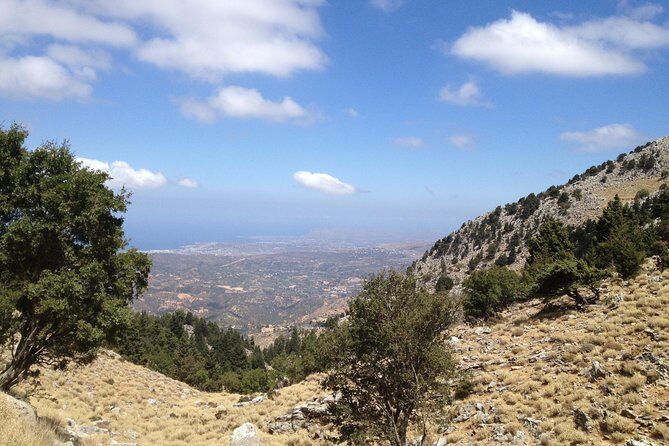 Explore the White Mountains of Crete - Key Points  