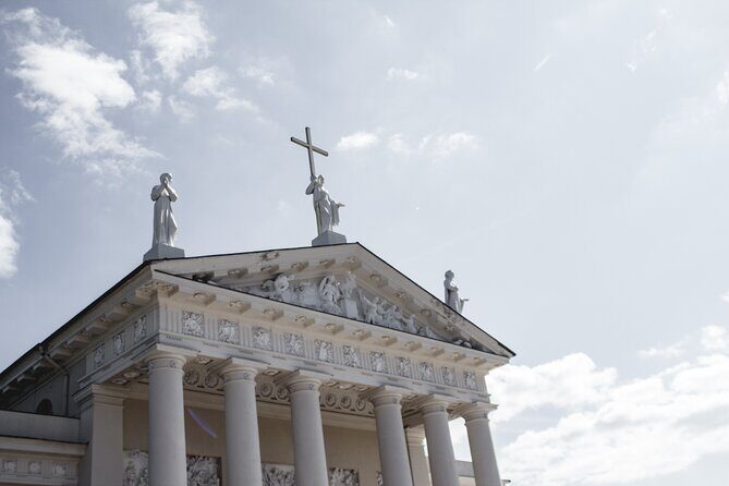 Explore Vilnius: Old Town and Uzupis Guided Walking Tour - Final Thoughts